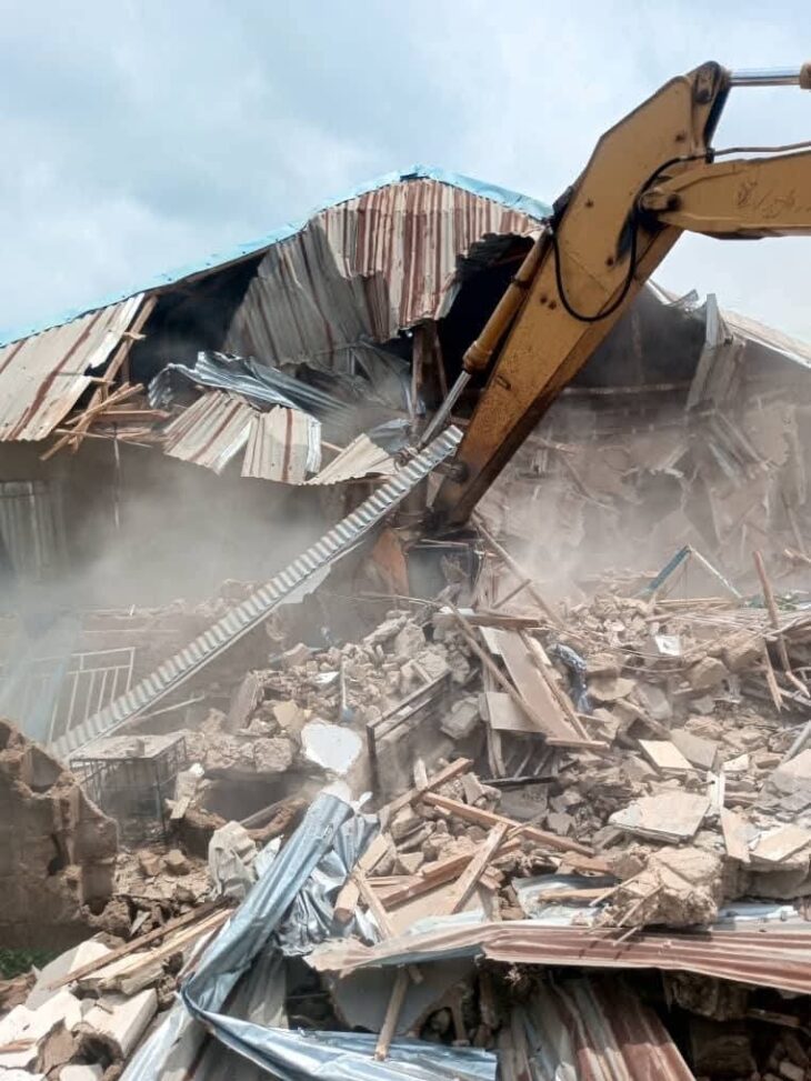 Oyo Govt Demolishes Building Adelabu’s Sister, Sons Were Held Captive ...